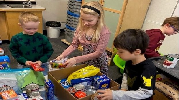 Christmas Cheer Board- Feed A Family