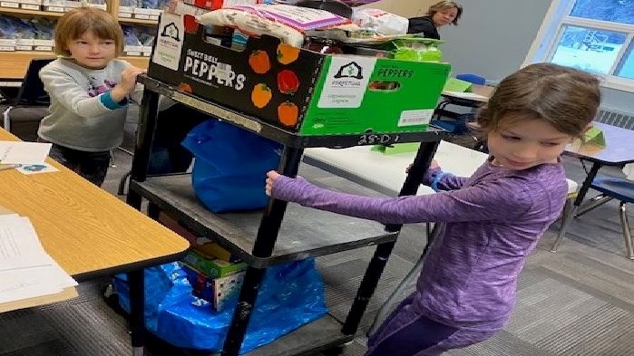 Christmas Cheer Board- Feed A Family